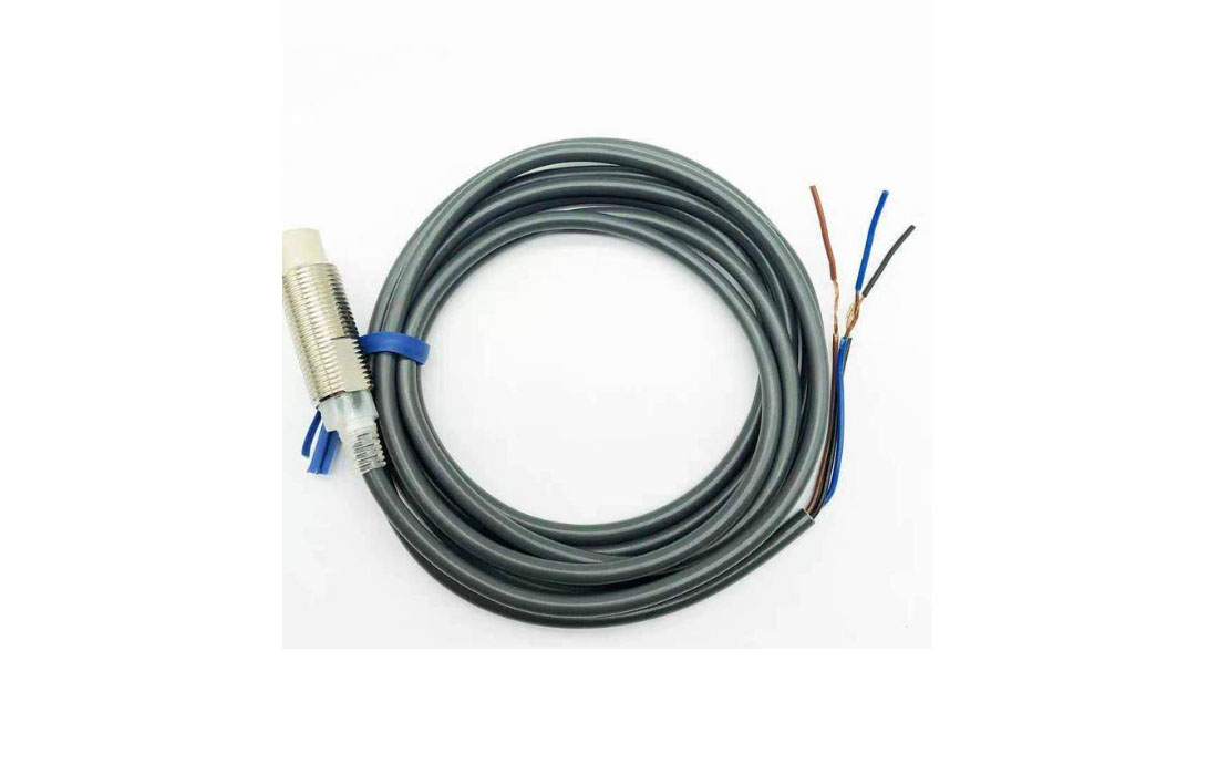 OMRON Proximity Switch E2E-X3D1-N PNP