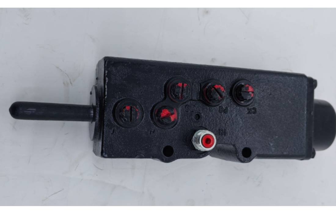 Doosan Daewoo Forklift Parts D20S/D30S Brake Valve A21015002