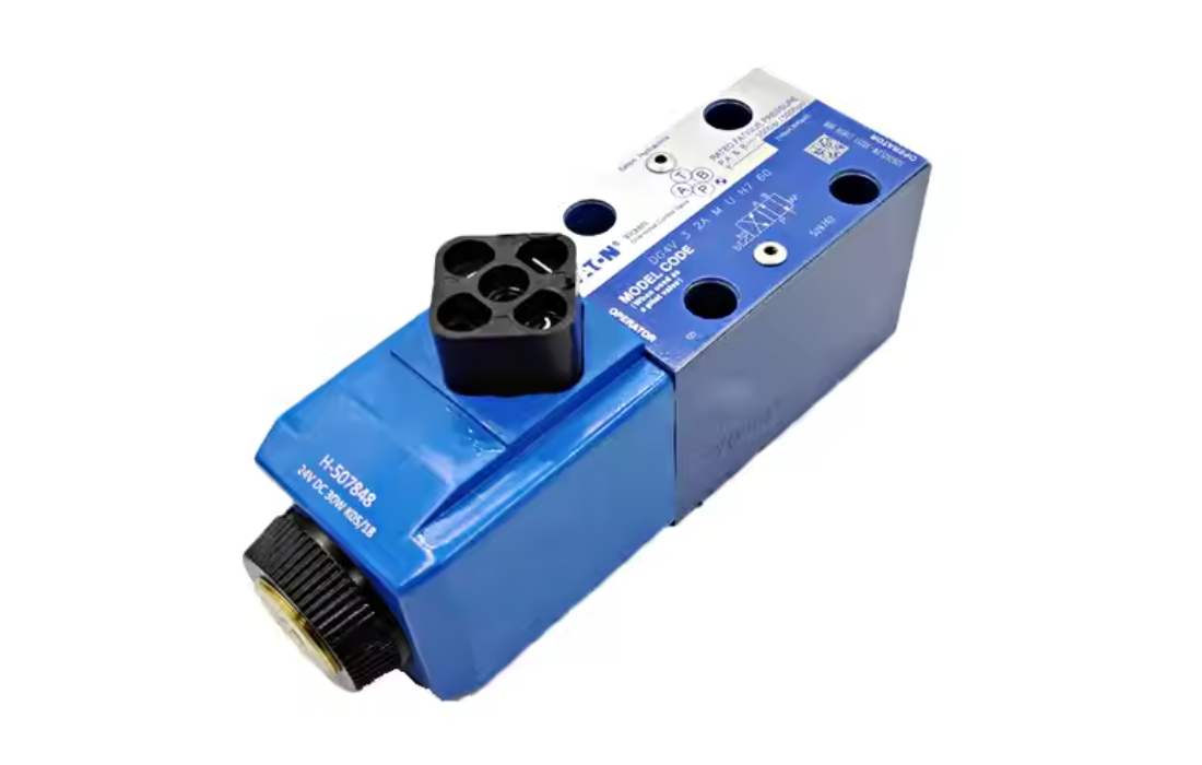 Eaton DG4V-3-2C-M-U-H7-60 Solenoid Valve