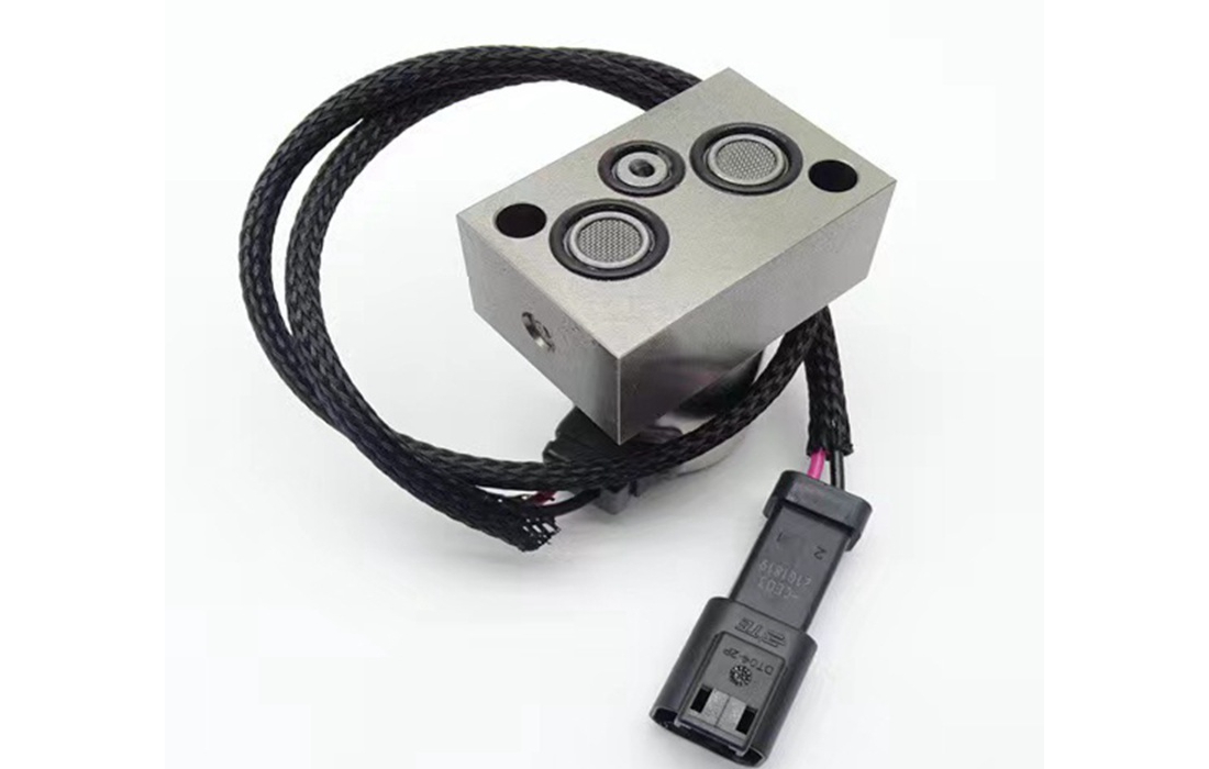 KOMATSU PC200-7 Hydraulic Pump Solenoid Valve 702-21-57400 Proportional ...