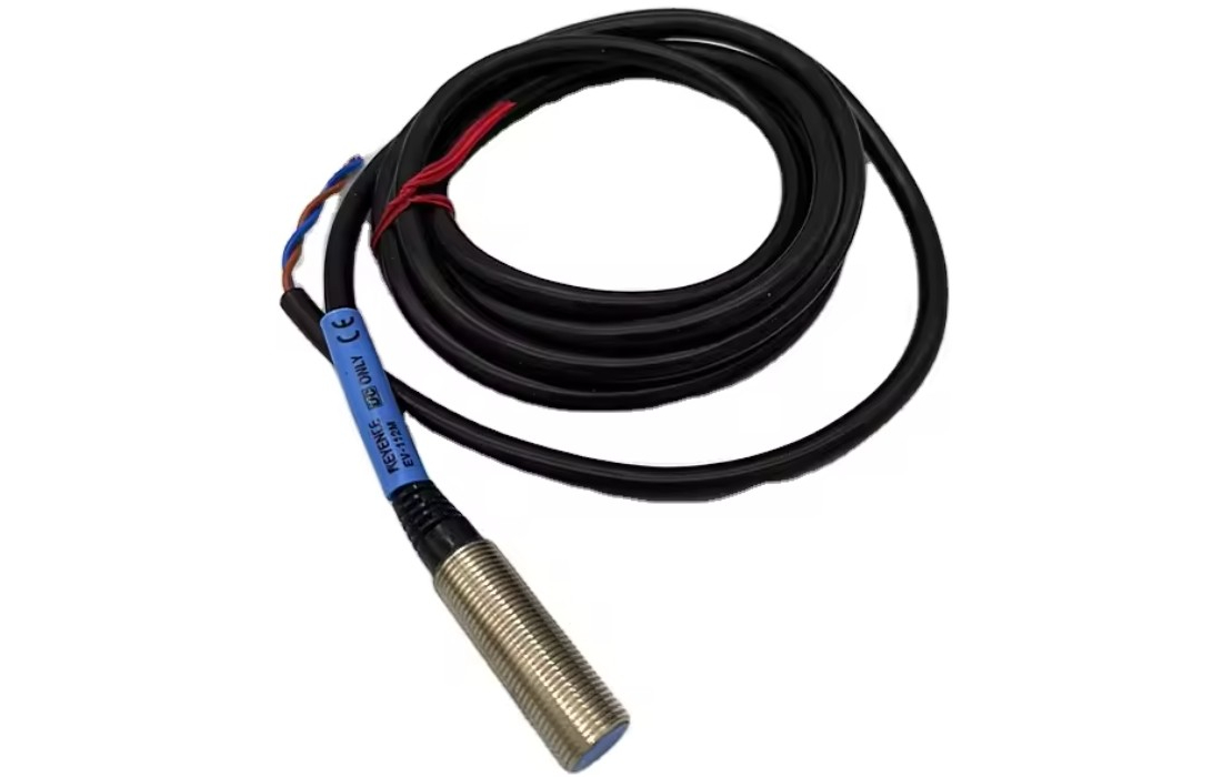 Keyence EV-112M Two-Wire Self Contained Proximity Sensor