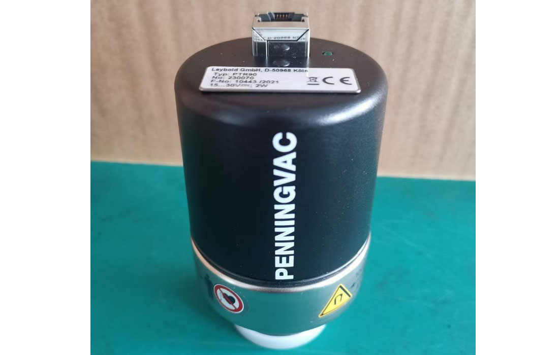 Leybold Vacuum Gauge PTR90