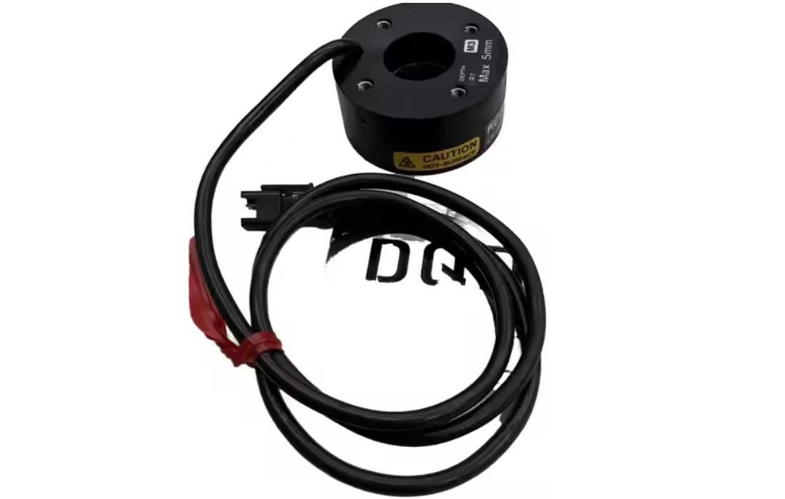 KEYENCE LV-NH42 Long-Range Reflective Digital Laser Sensor