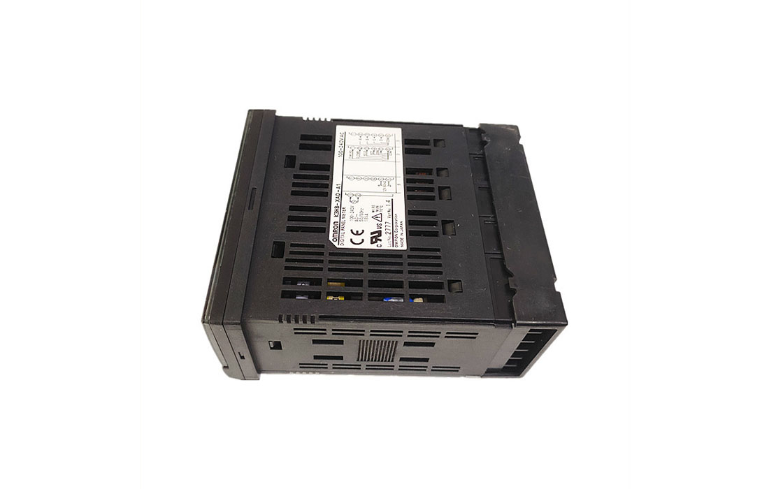 Omron Digital Panel Meter K3HB-XAD-A1 100-240VAC Process Indicator